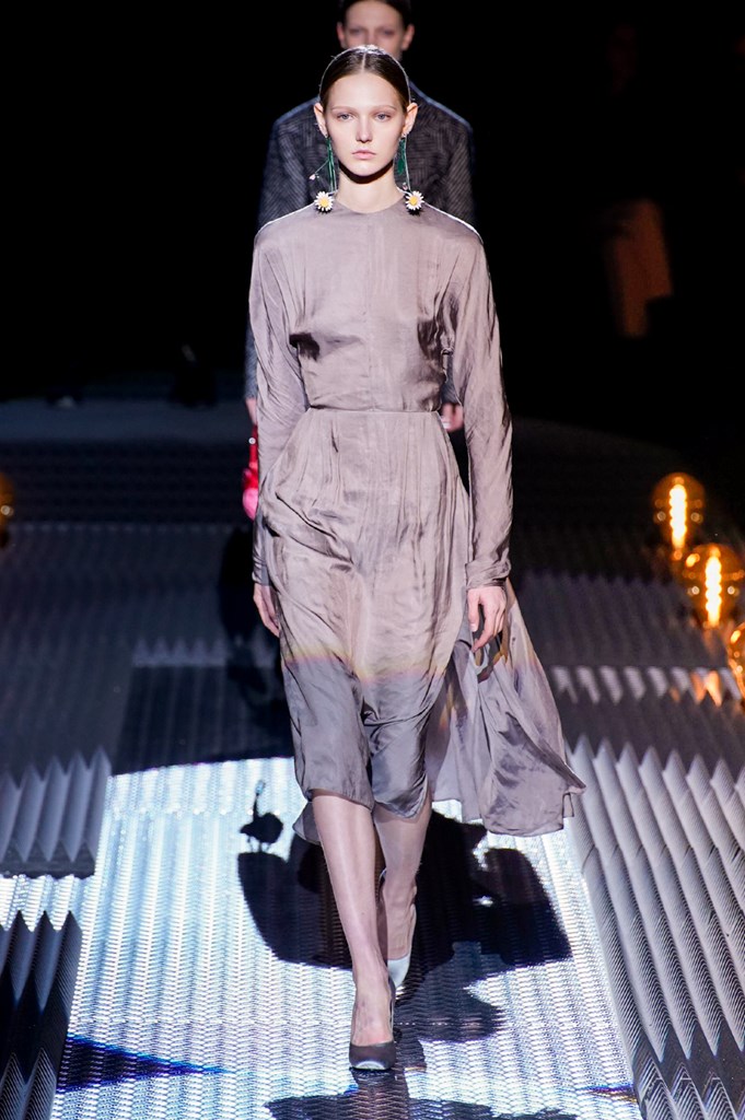 Prada A/I 2019/20: la sfilata - Amica