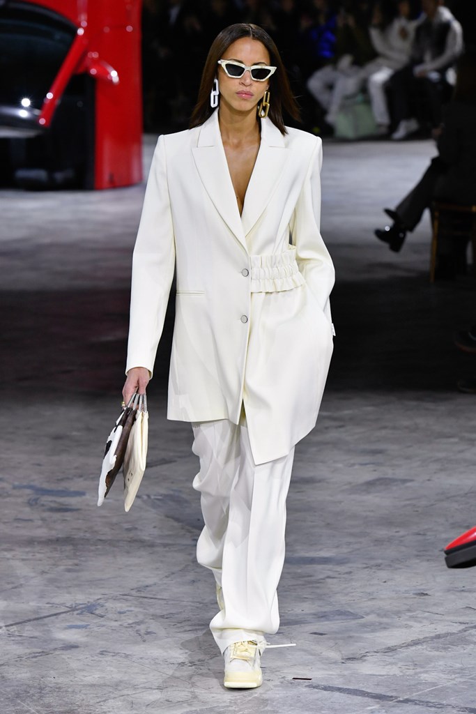 Off-White Autunno Inverno 2020: la sfilata - Amica Foto 2