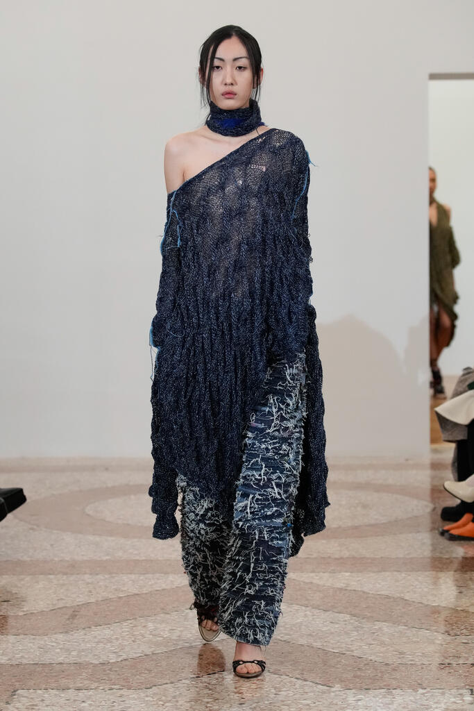 VITELLI FW 23-24 WOMEN | Foto Sfilata Amica