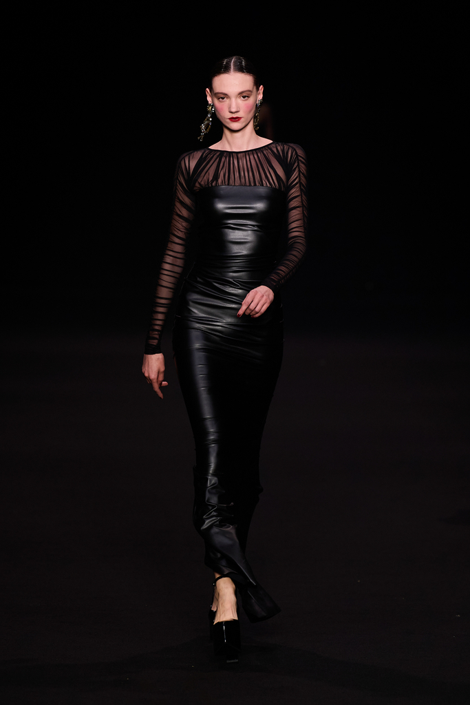 CHIARA BONI LA PETITE ROBE FW 24-25 WOMEN | Foto Sfilata Amica