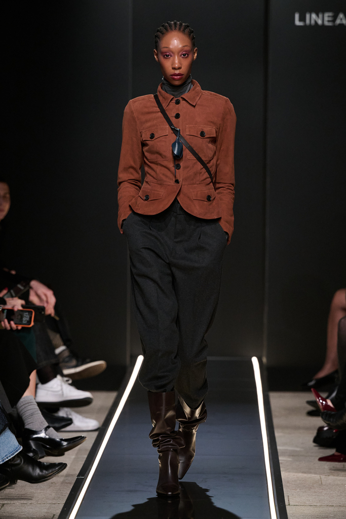 1972 DESA FW 26-27 WOMEN | Foto Sfilata Amica