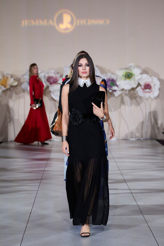 JEMMA RUSSO RESORT 2025 WOMEN | Foto Sfilata Amica