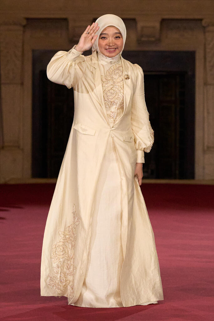 AYU DYAH ANDARI SS 2024 WOMEN | Foto Sfilata Amica