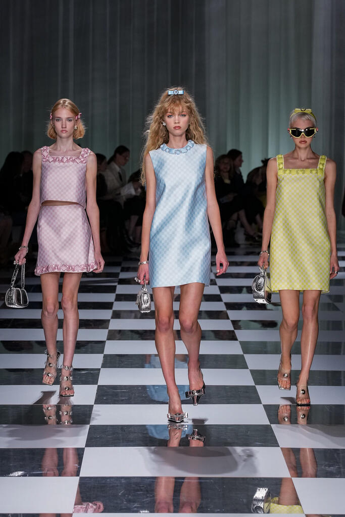 VERSACE SS 2024 WOMEN | Foto Sfilata Amica