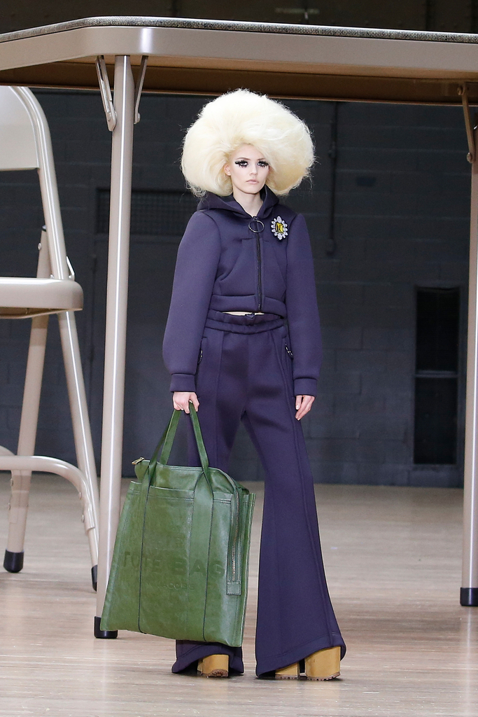 MARC JACOBS SS 2024 WOMEN | Foto Sfilata Amica