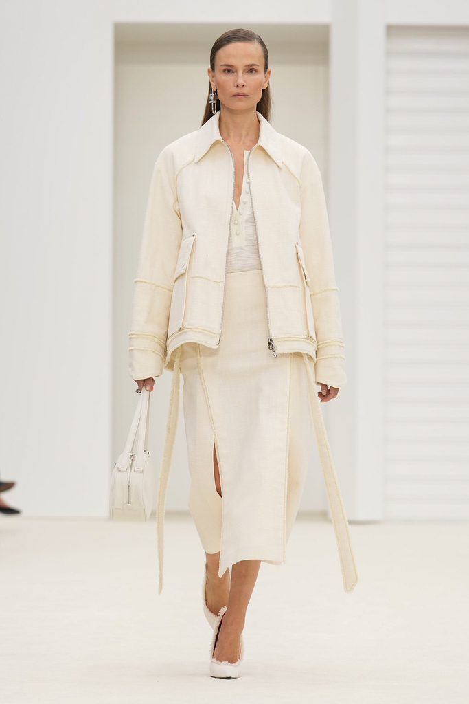 FERRARI SS 2026 WOMEN | Foto Sfilata Amica